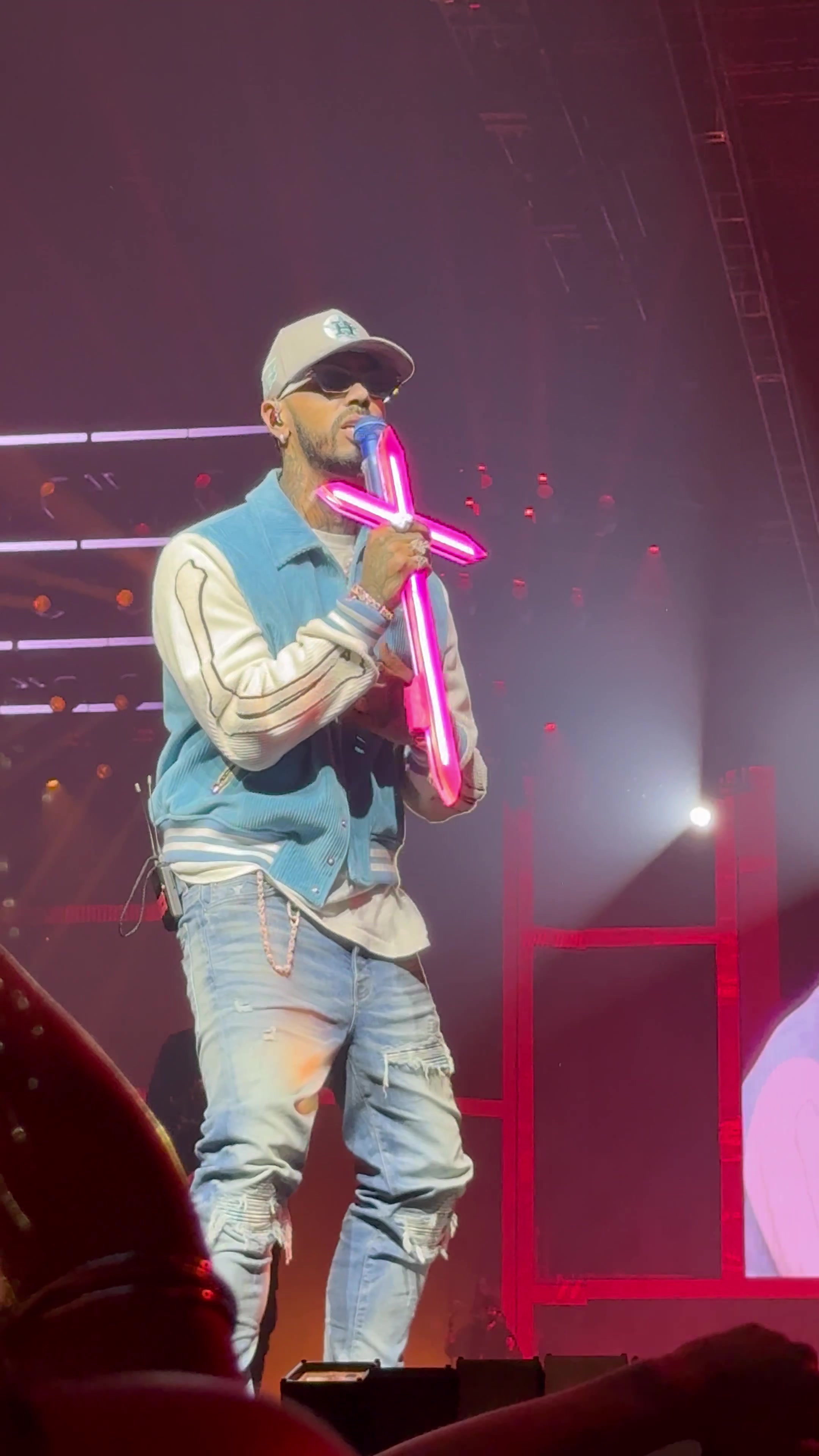 Video leak with school girl a clean off | Carib Loop (@caribloop)