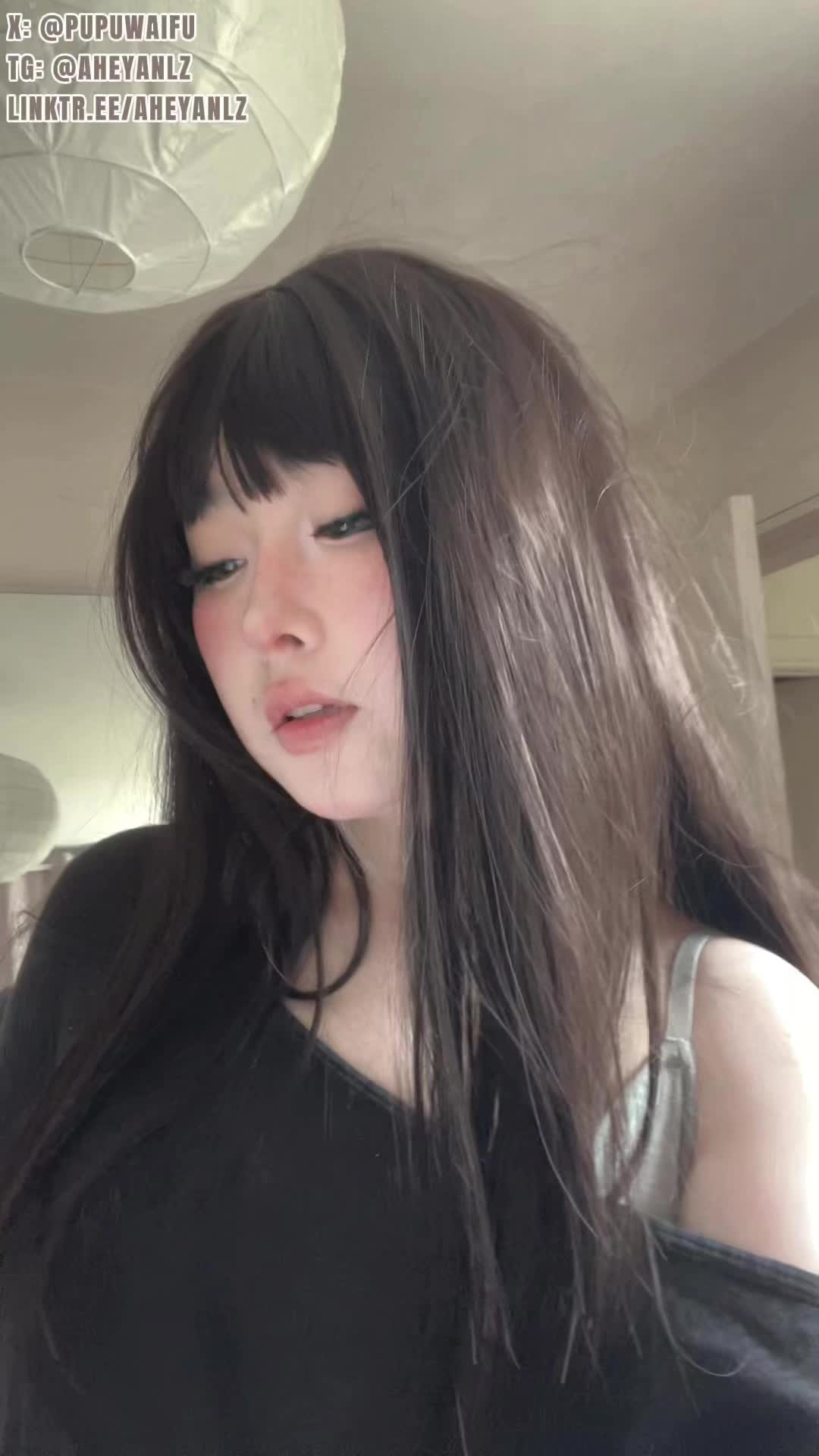 pupu (@aheyanlz) - Urlebird