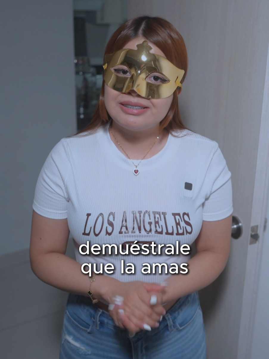 Ashley 💙 (@miashleyloo) - Urlebird