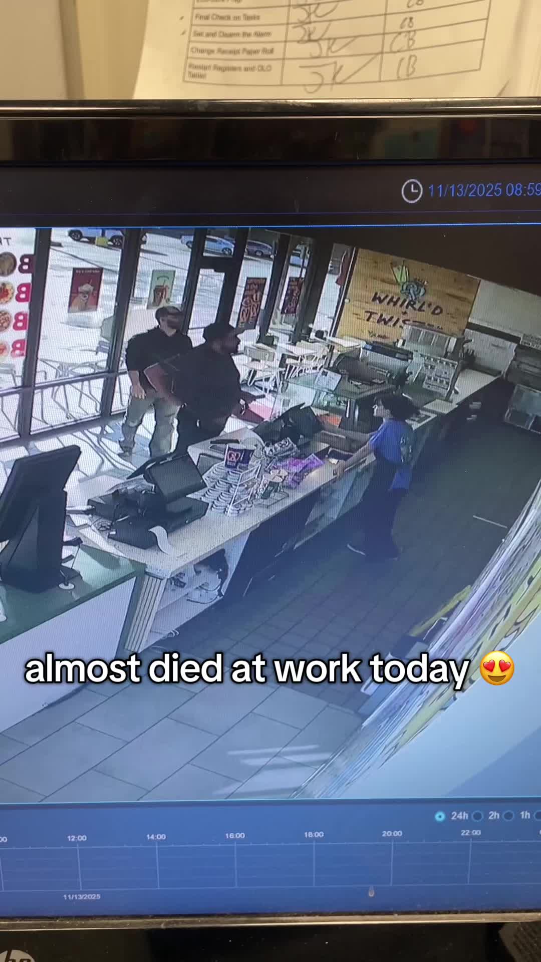 Video Zarzour Running Original Video | 𝑺𝑨𝑵𝑻𝑶𝑺.𝑲𝑴𝒁𝑹𝟕 (@santoskmzr7)