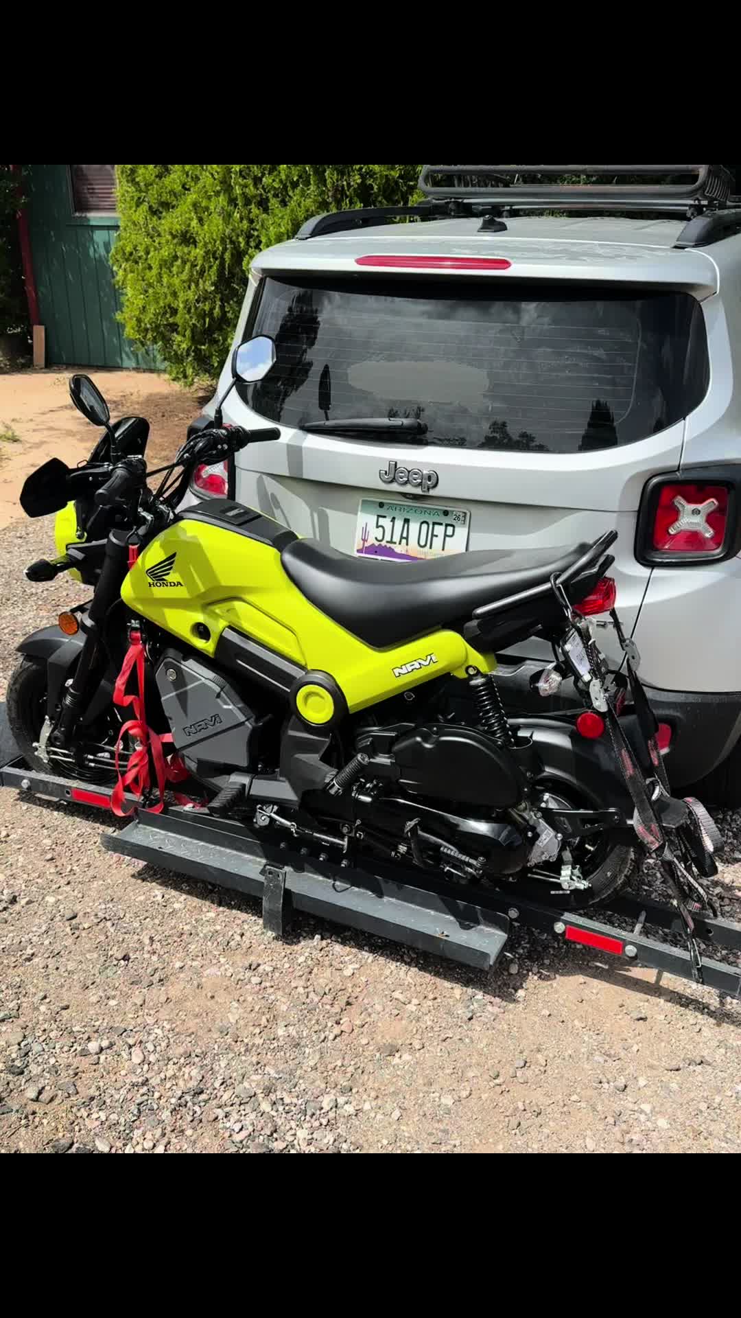 Anthony Ramirez (@thelazyhthree) - Urlebird