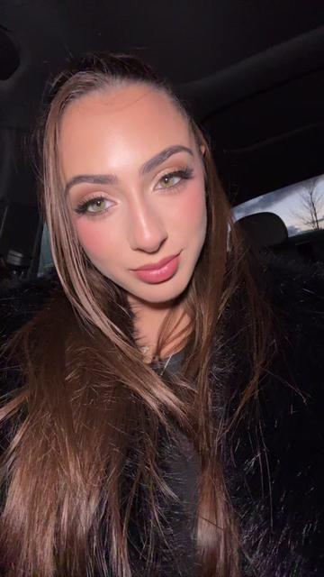 @Eyes Lips Lace Artistry the besttt | Maria Polychronis (@mariaebbbzzz)