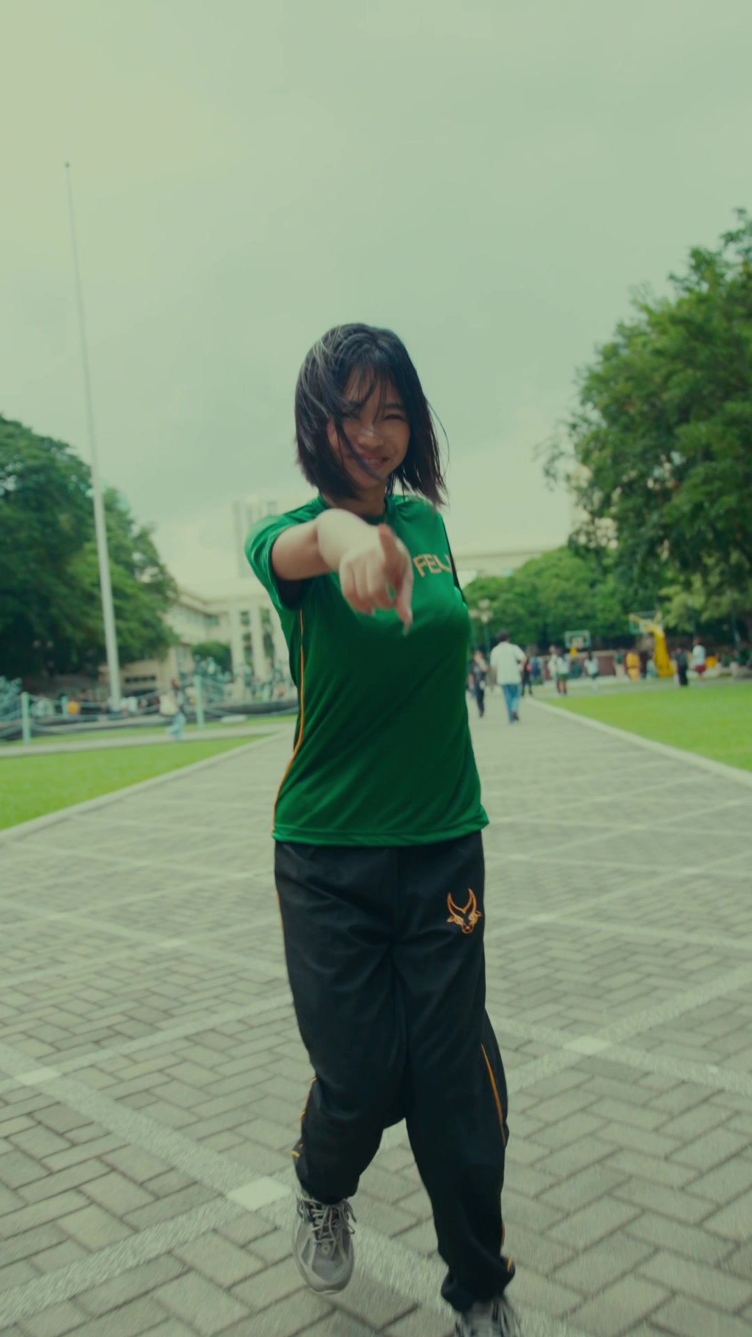 ishi 🍓 (@stiwaberi) - Urlebird