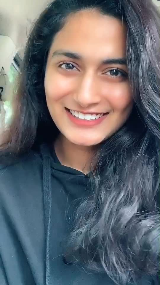 Harshitha Ravi (@harshitharavi13) - Urlebird