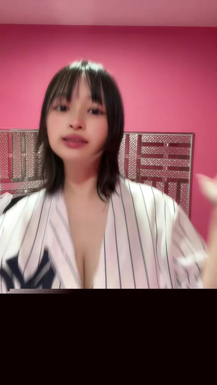 田中 (@alisu_ultra) - Urlebird