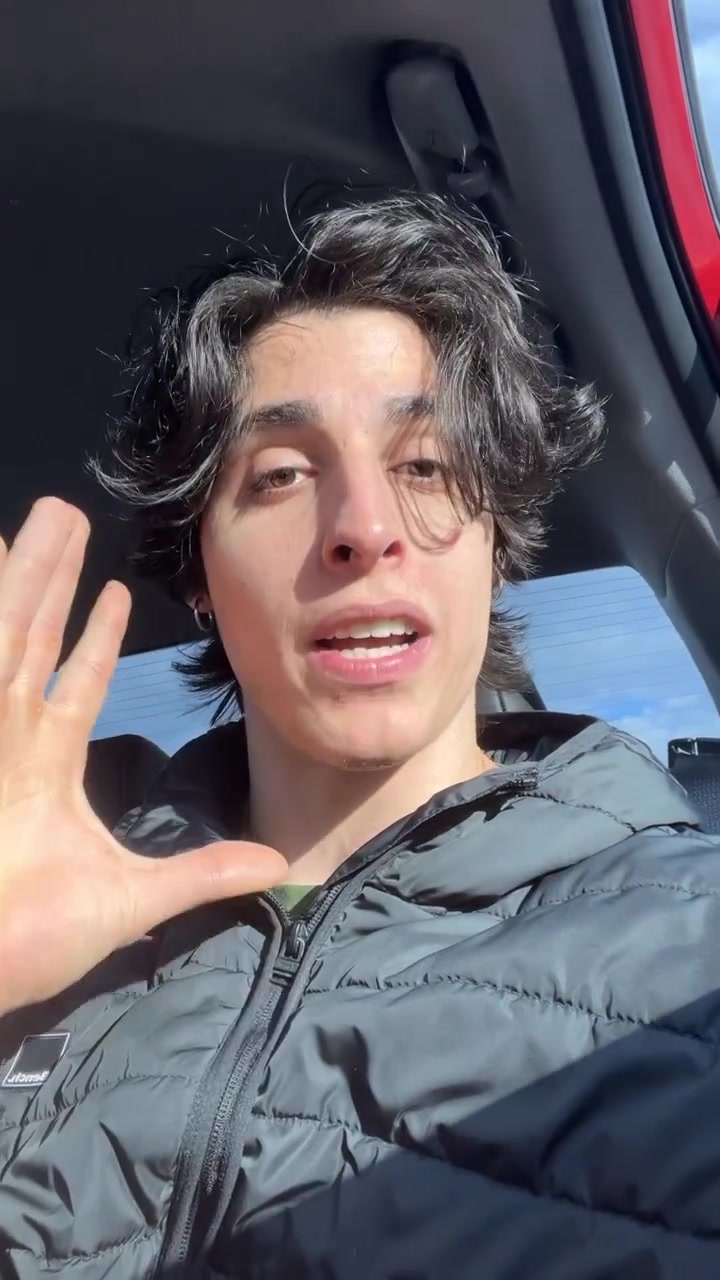 mak.7out (@mak.7out0) - Urlebird