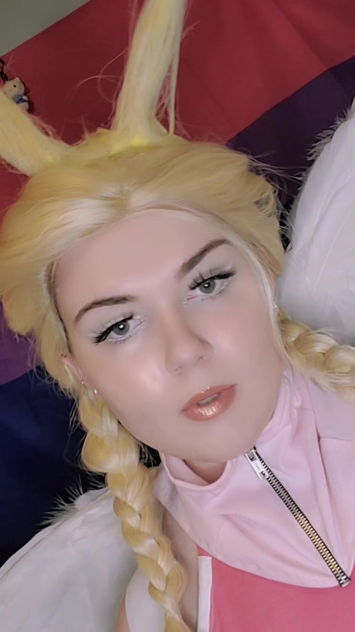 🦄 @laney_lynn_cos - Laney Lynn - TikTok