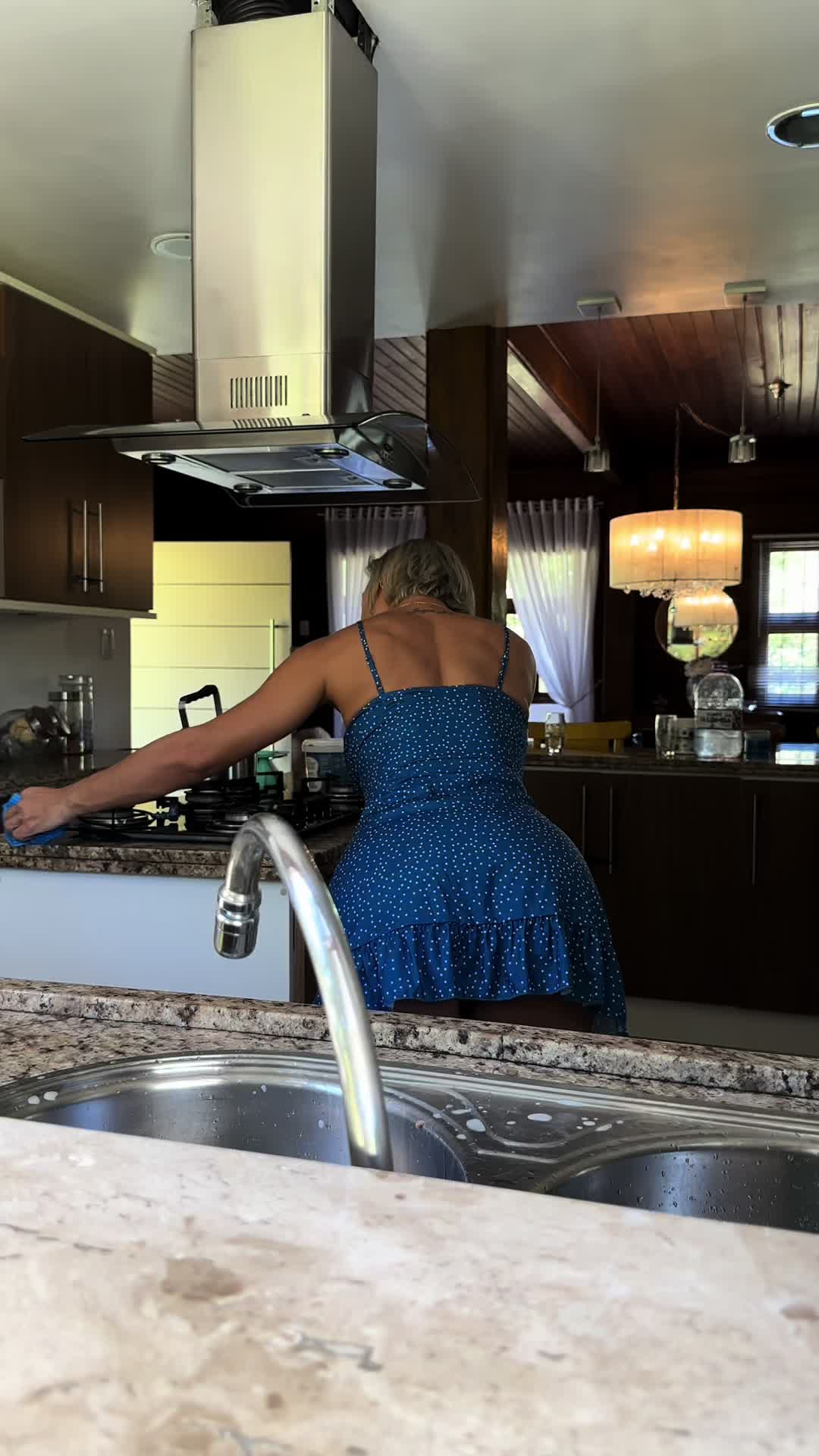 Lilika (@lilika_teixeiraa) - Urlebird