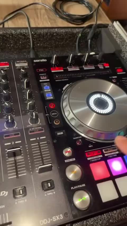 DJ Bless (@djblessoficial) - Urlebird