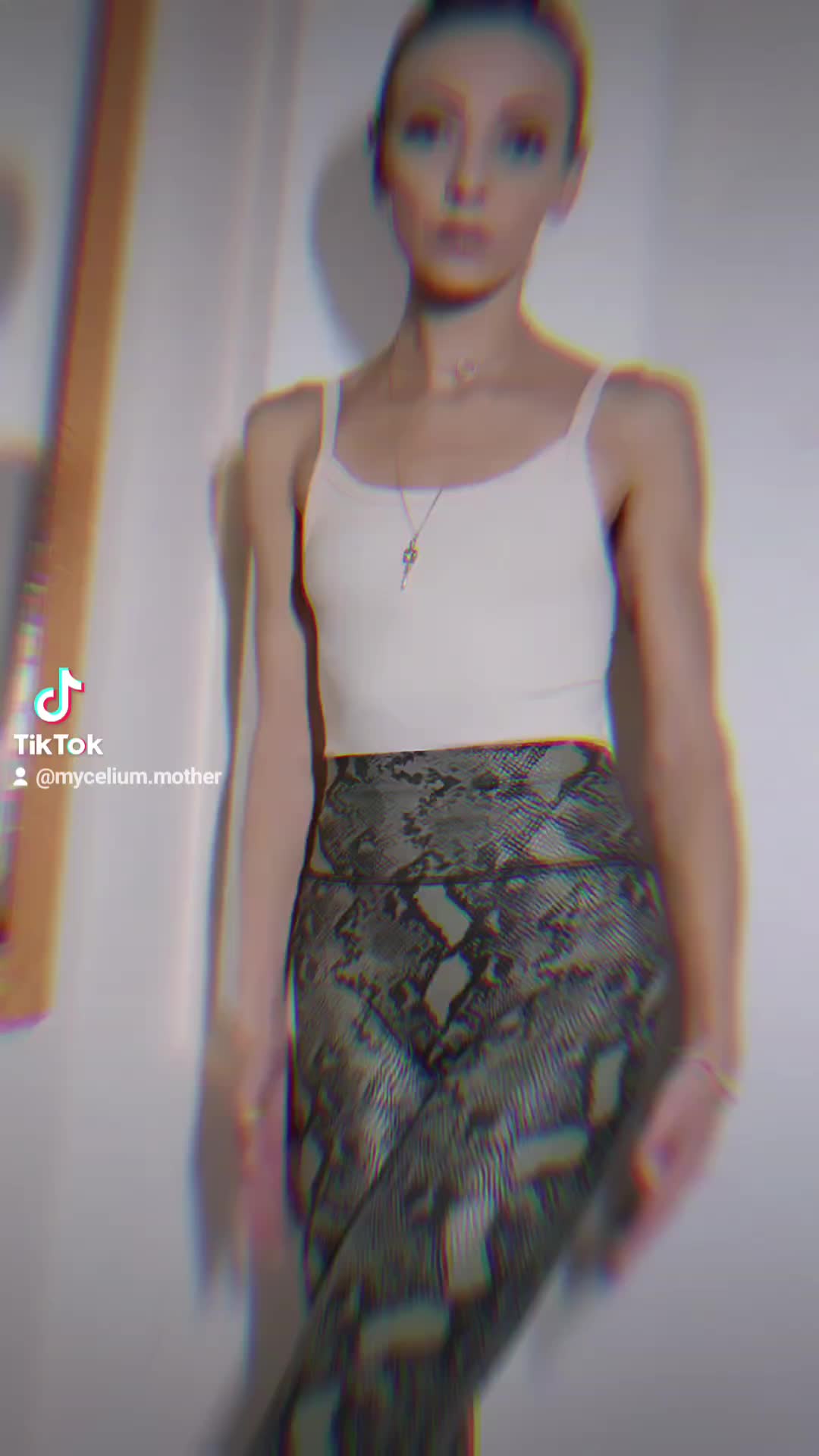 Mycelium Mother (@mycelium.mother) - Urlebird