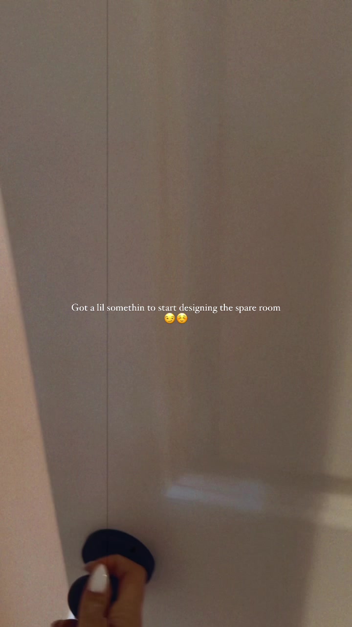 Lauryn Stewart (@lost_lauryn) - Urlebird