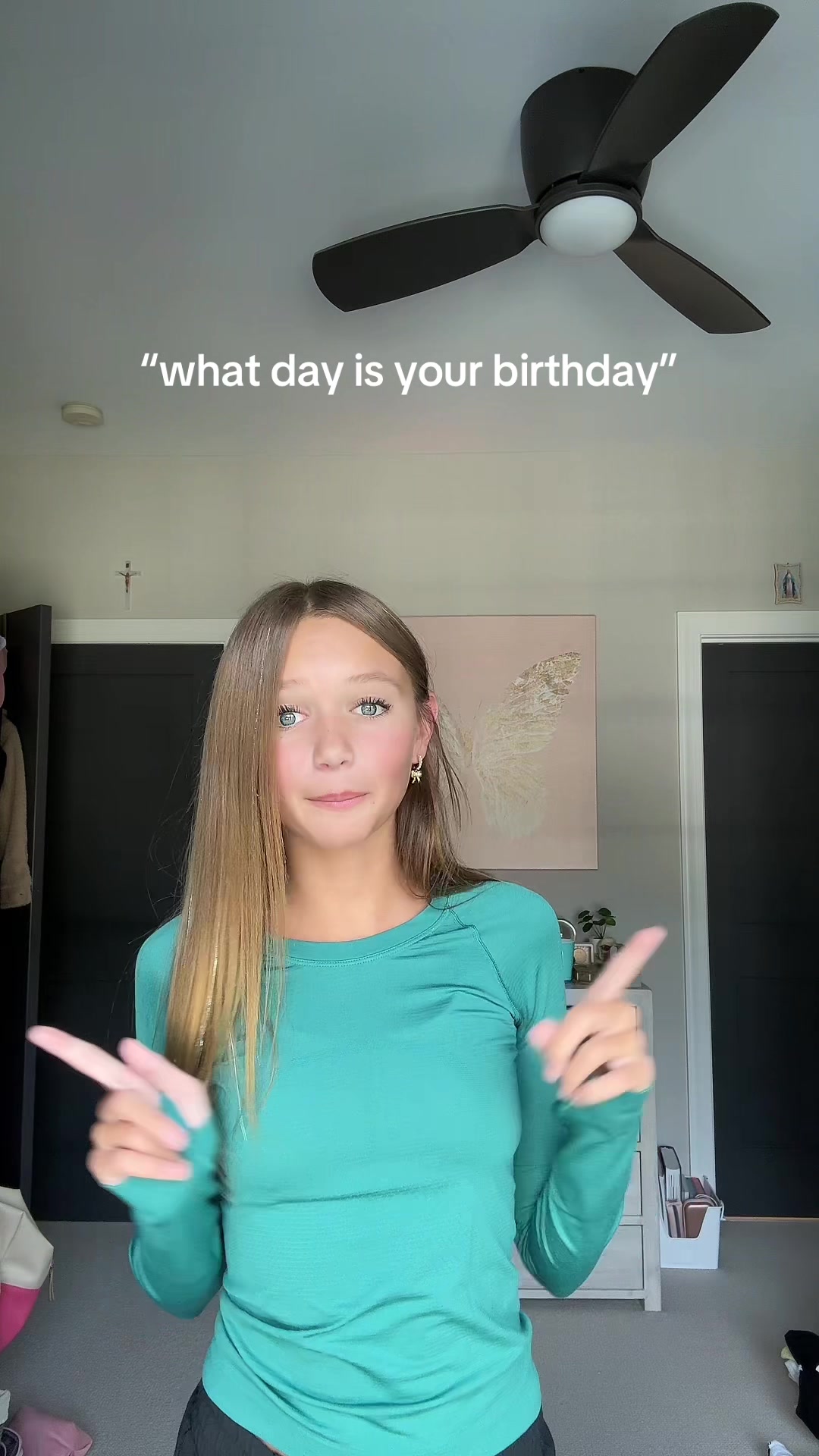 Sydney Raniszeski (@sydneyraniszeski) - Urlebird