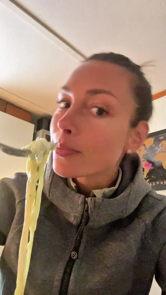 Denice Andree (@deniceandree) - Urlebird