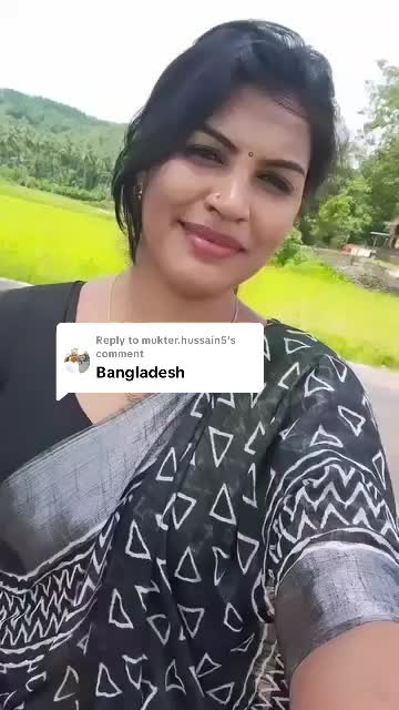 Reshma rechu (@reshma_cr7) - Urlebird