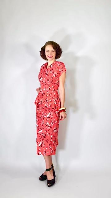 The 1940’s style Nadine dress just has | Vivien of Holloway ...