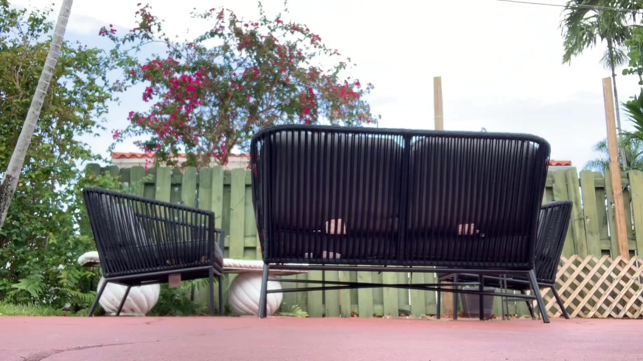 Asmr flip flop crush (@flip.flop.crushing_) - Urlebird