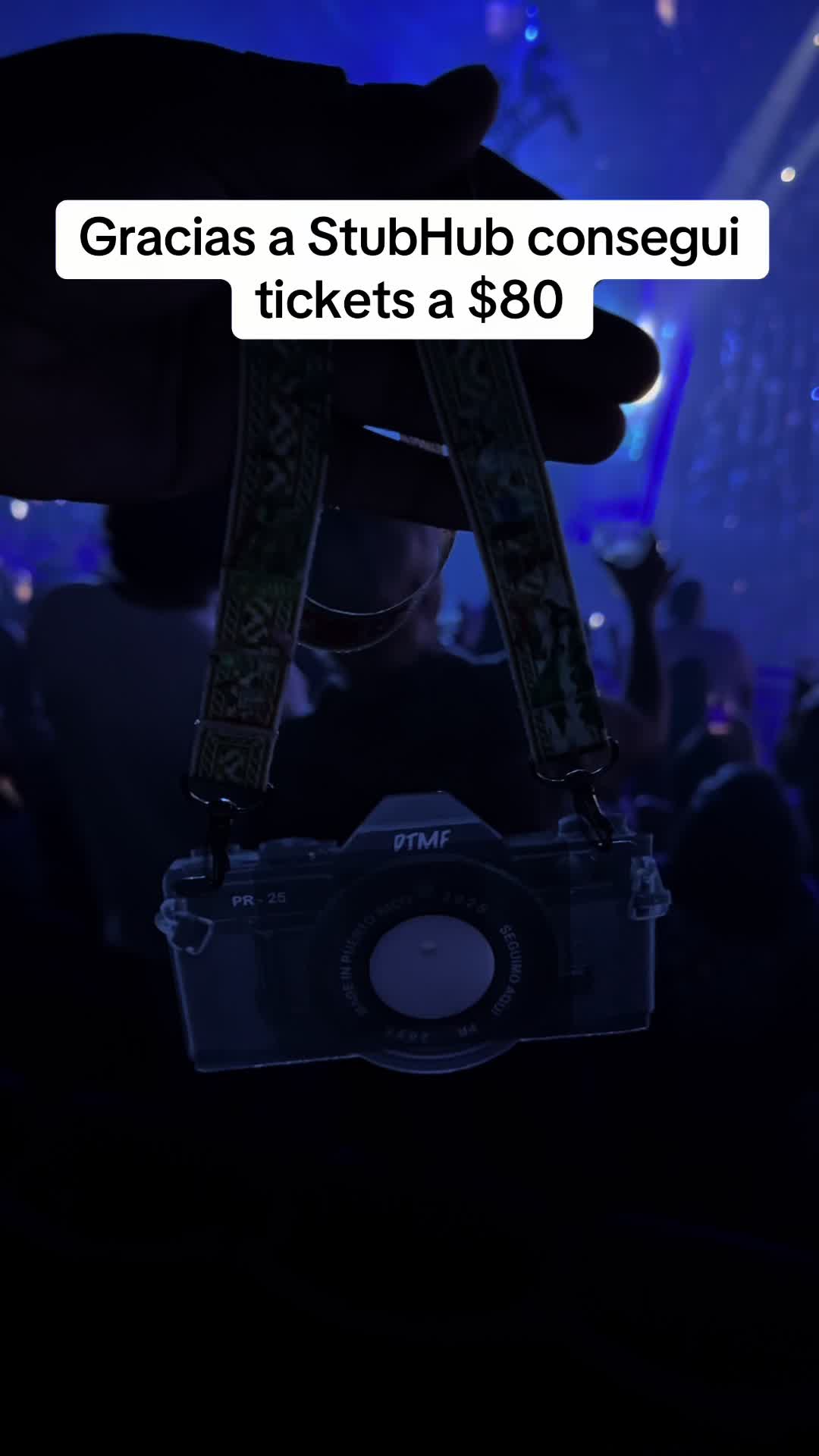 don’t care if i’m toxic 🤷🏻‍♀️#06 #asian | vee liette (@veeliette)