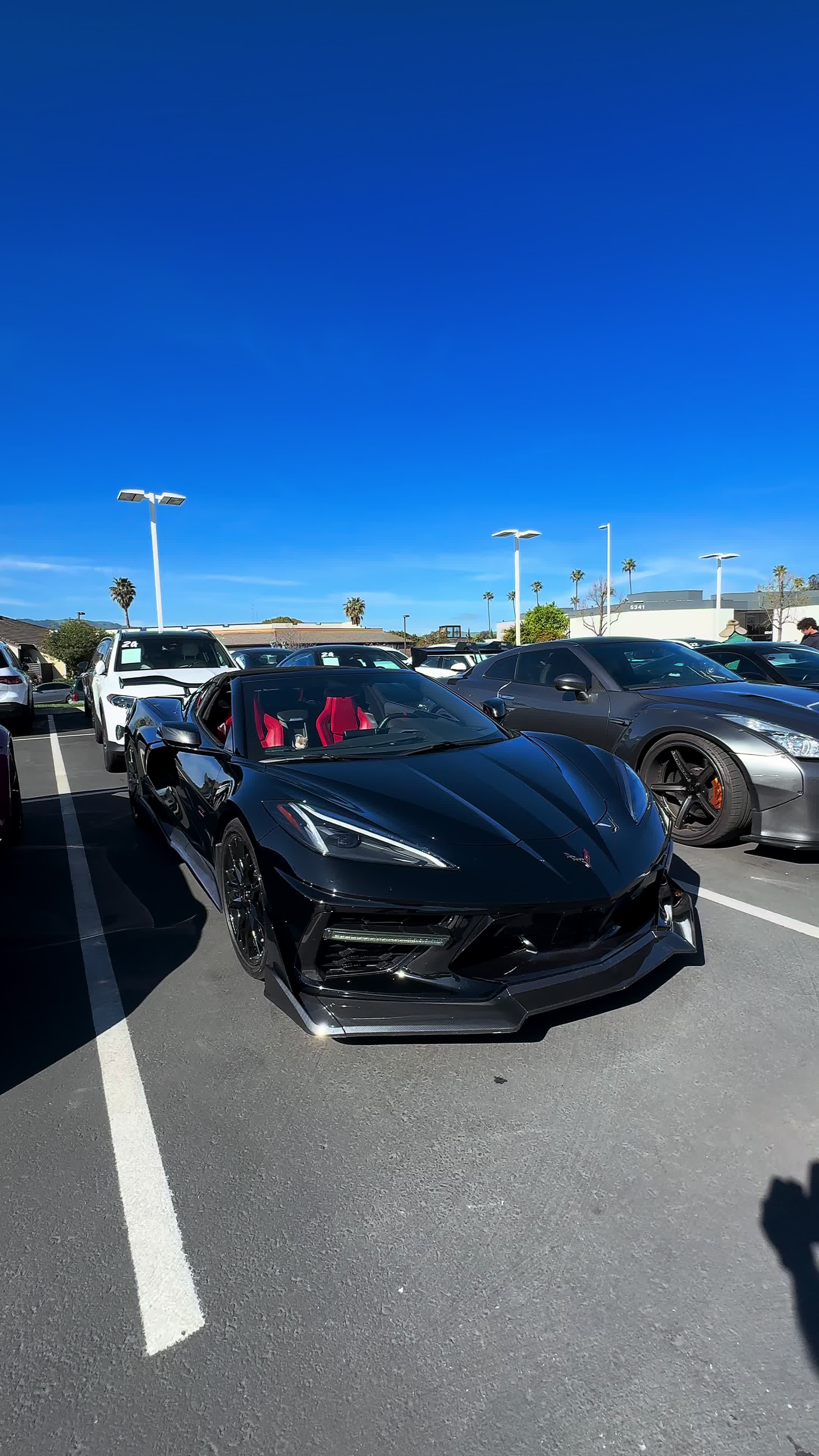 🖤 ️ Black on Red Corvette C8 — a bold | V8IM (@v8imofficial)