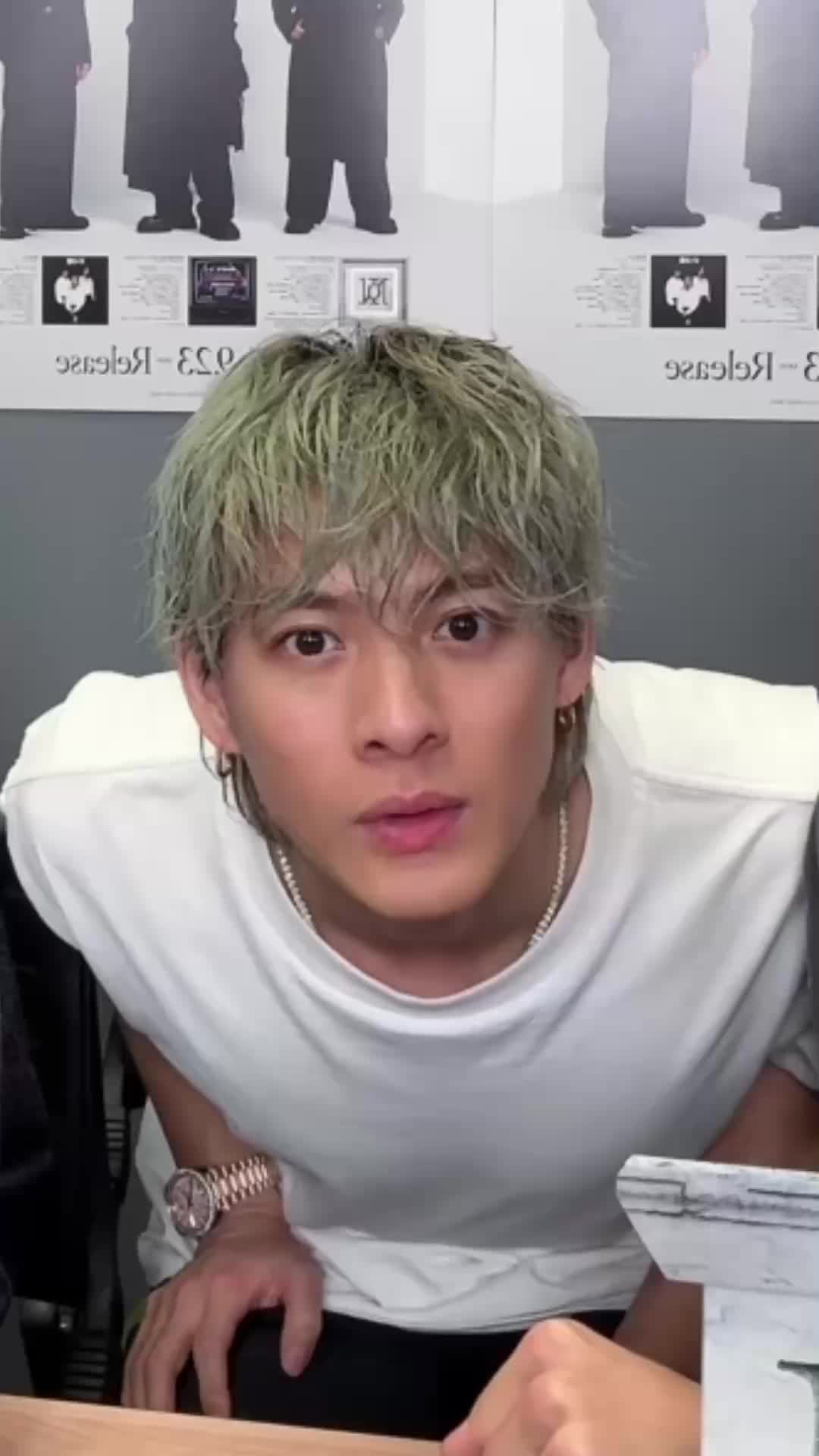 いつも”K”がわかんない紫耀さん ️😂 #平野紫耀 #岸優太 | hiro__s__hs (@hiro__s__hs)