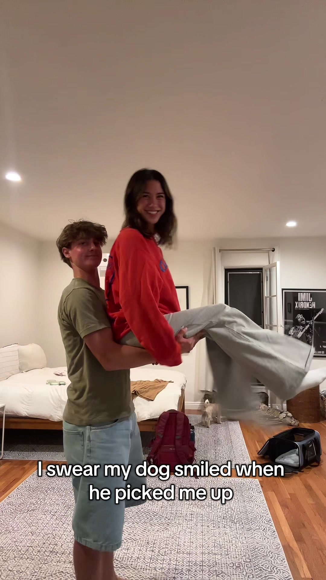 Scarlett Estevez (@scarlye07) - Urlebird