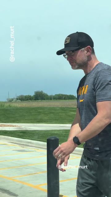 Scare Cam Hawkeye Edition (one more | Rachel Murtagh (@rachel_murt)