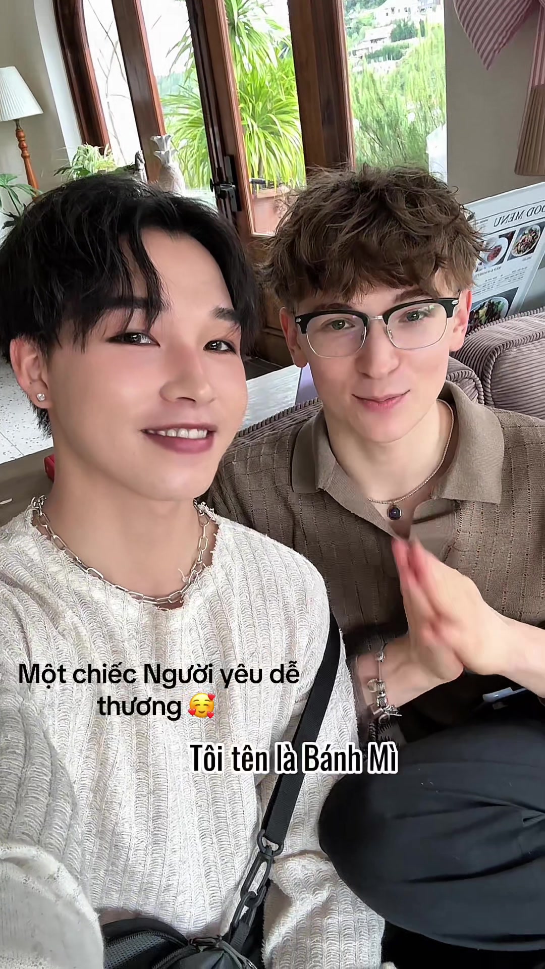 Joshy & Hai (@joshyandhai) - Urlebird