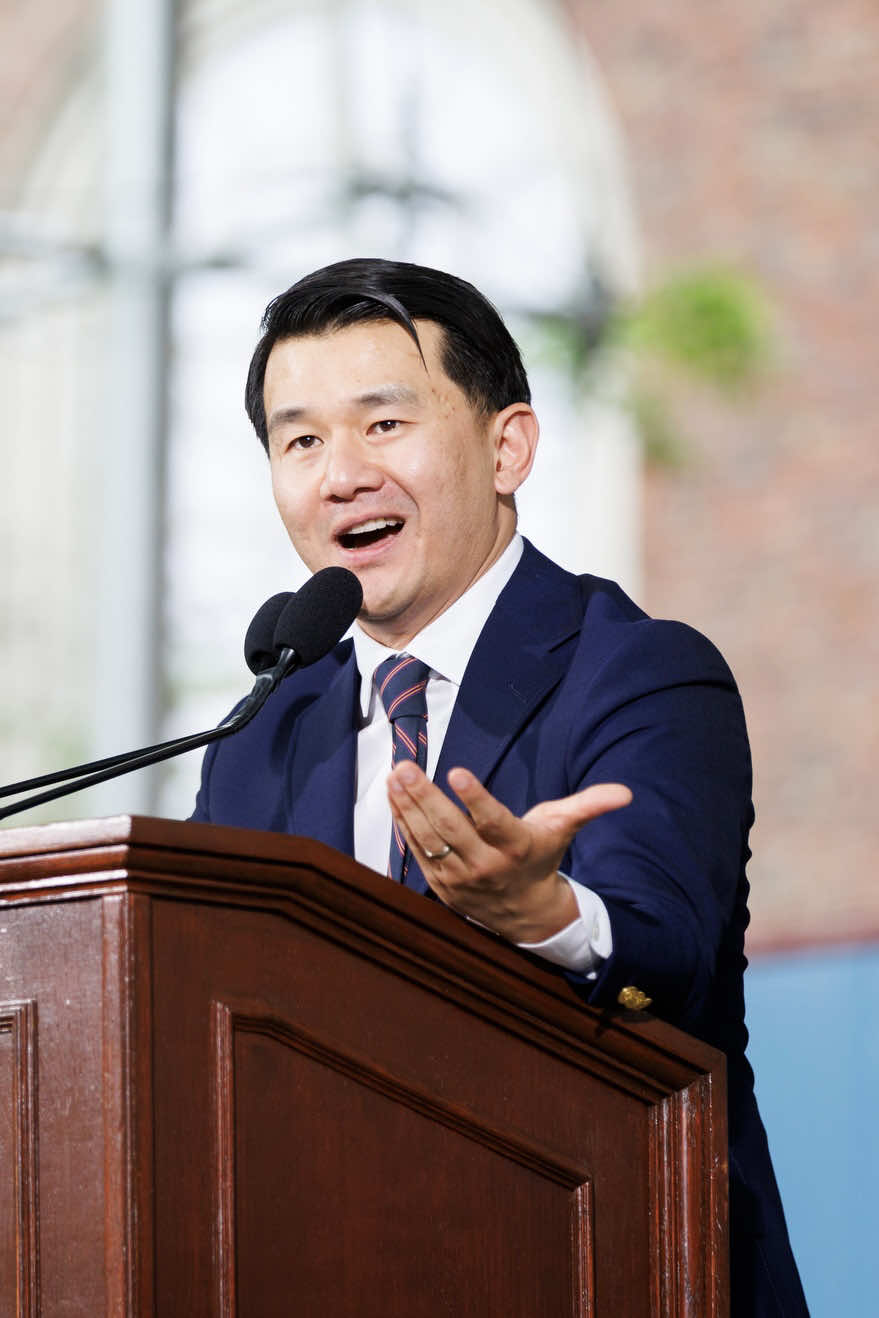 @Harvard College Class Day 2026 | Ronny Chieng (@ronnychieng)