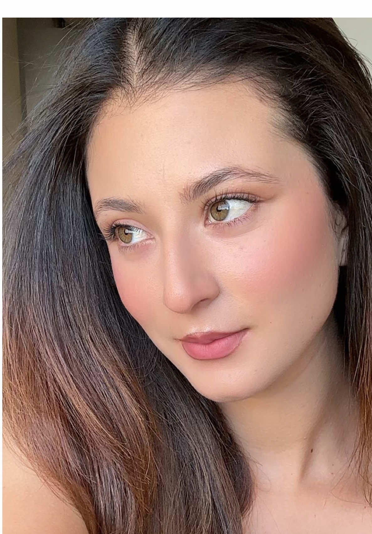 Sris (@sris_dh) - Urlebird