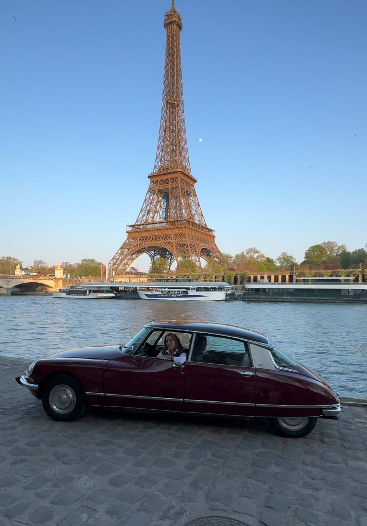 Citroen DS - Most iconic French car of | LauraB (@laurabtlrr)