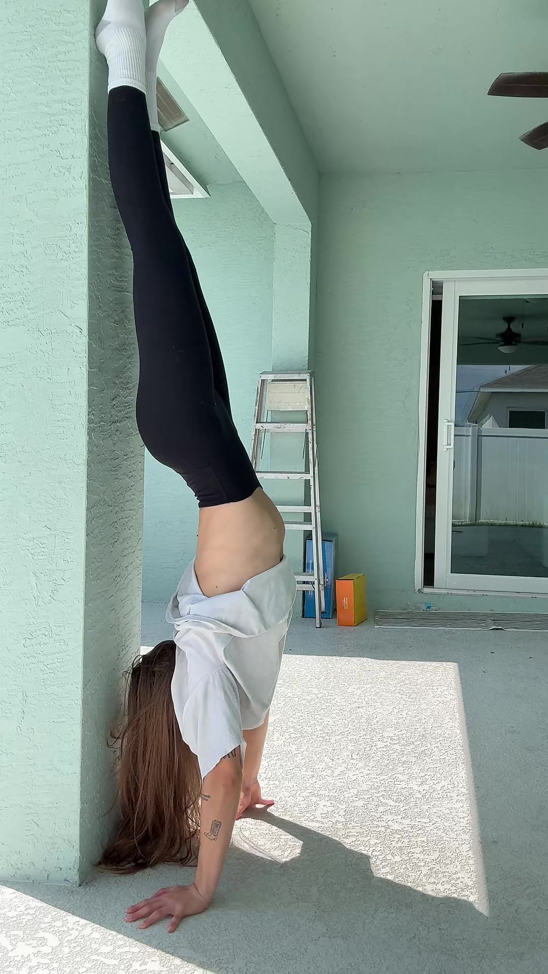 Anya Matusevich (@its.anya.lacey) - Urlebird