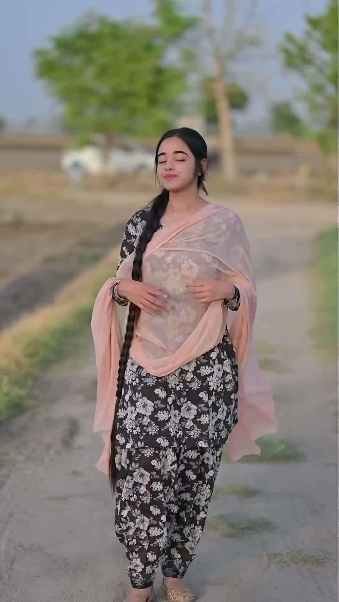 5.24K hearts, 48 shares | sania11_2 (@sania11_2)