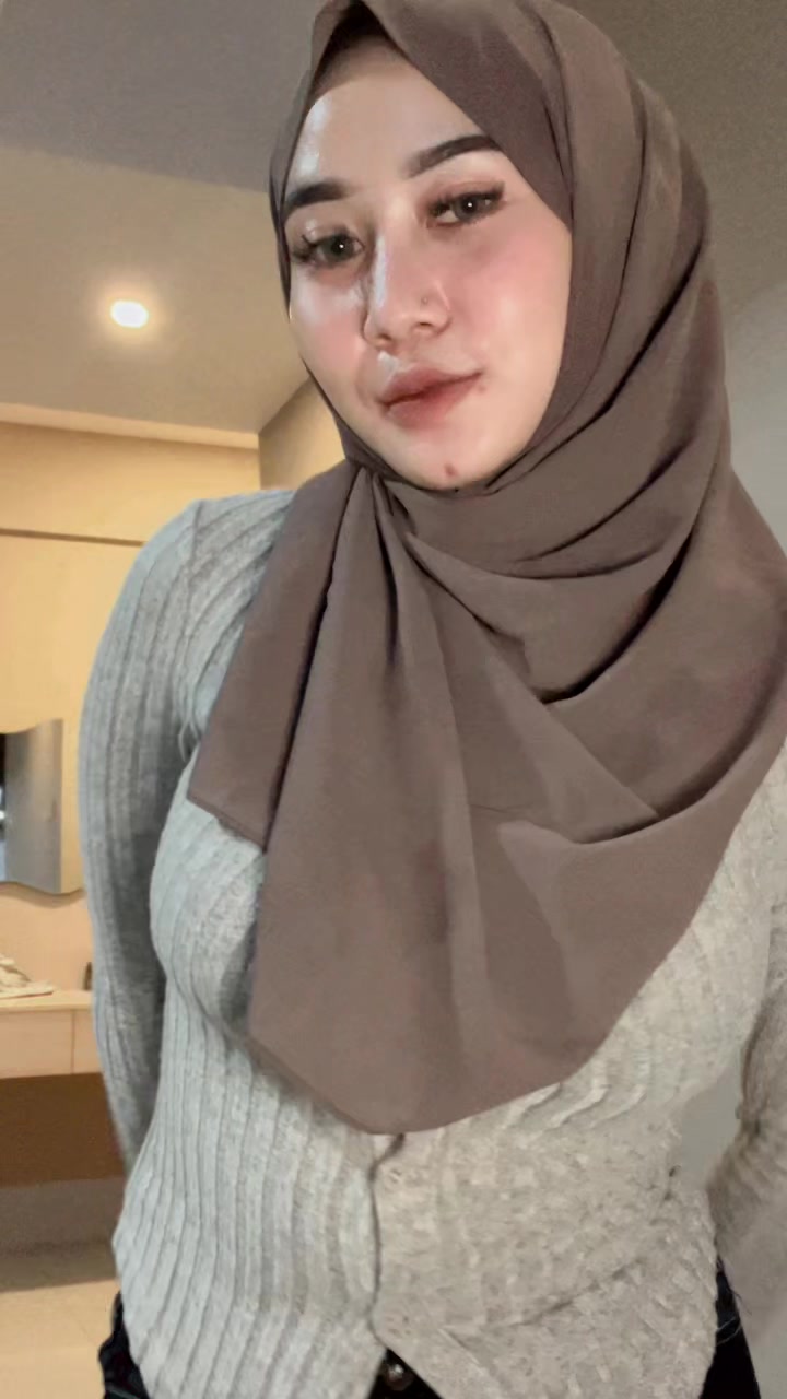 si monica (@monicaprhm) - Urlebird