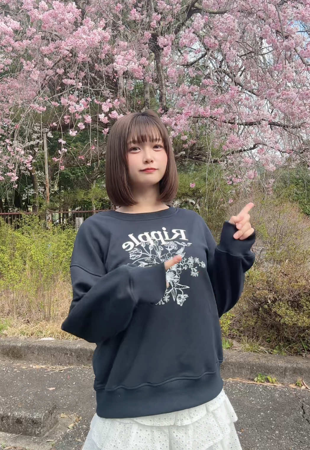 るるたん🐳🍑8/20ワニブックスから写真集発売決定🎉 (@ruruka820) - Urlebird