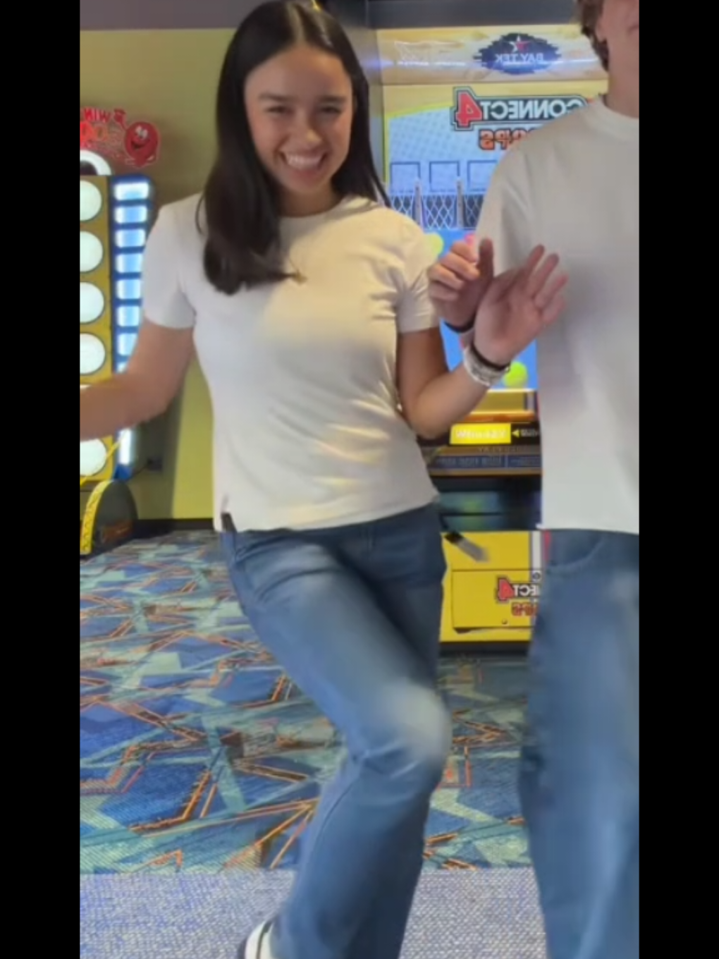 @JUSTJULES 💖 | she really looks good on | iz•~• (@blackdaygirl2)