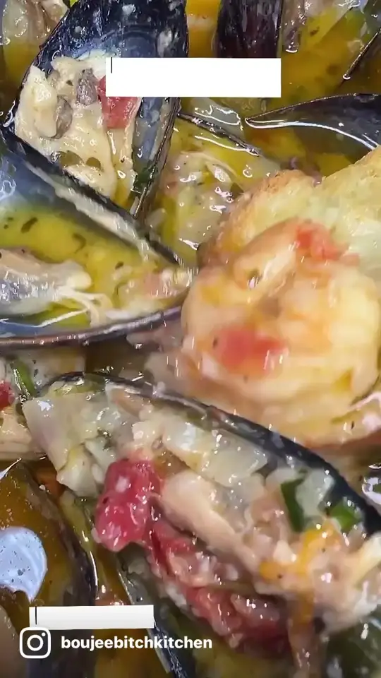 Mussels and shrimp in a garlic wine | Boujee Bitch Kitchen ...