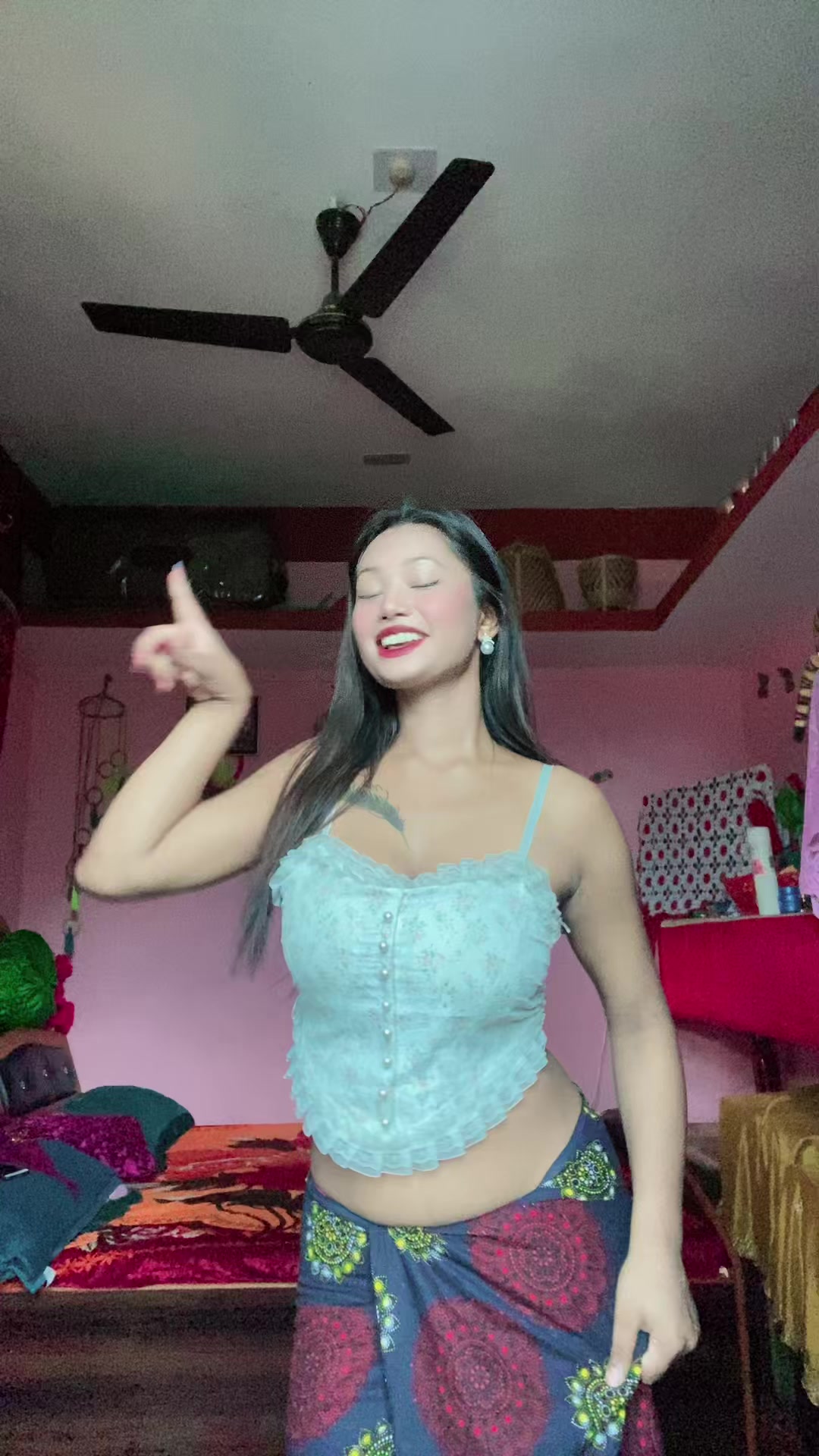 Nisha rana🕊️ (@nishurana746) - Urlebird