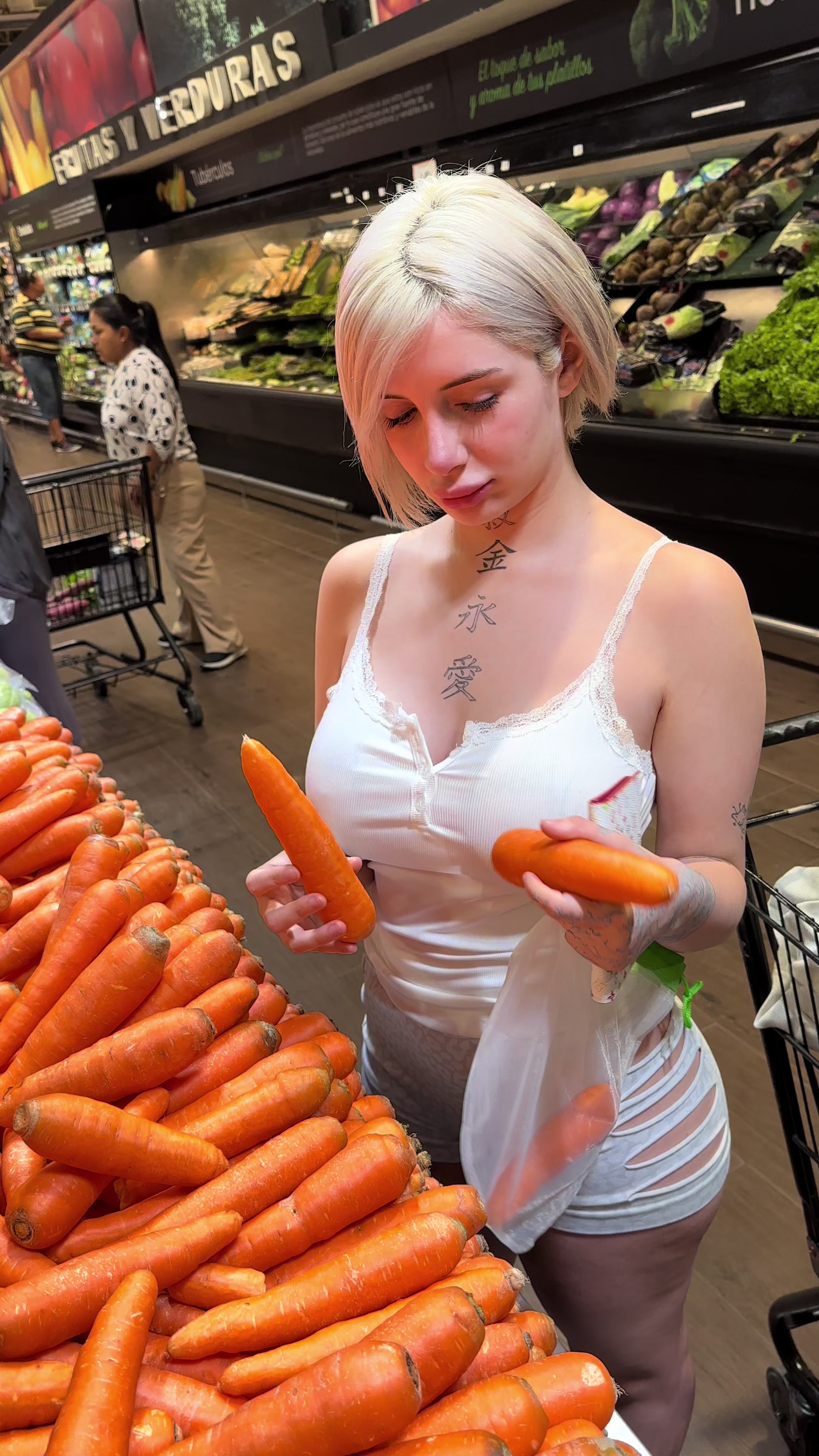 Lilmilk69🦋 (@lilmil.k69) - Urlebird