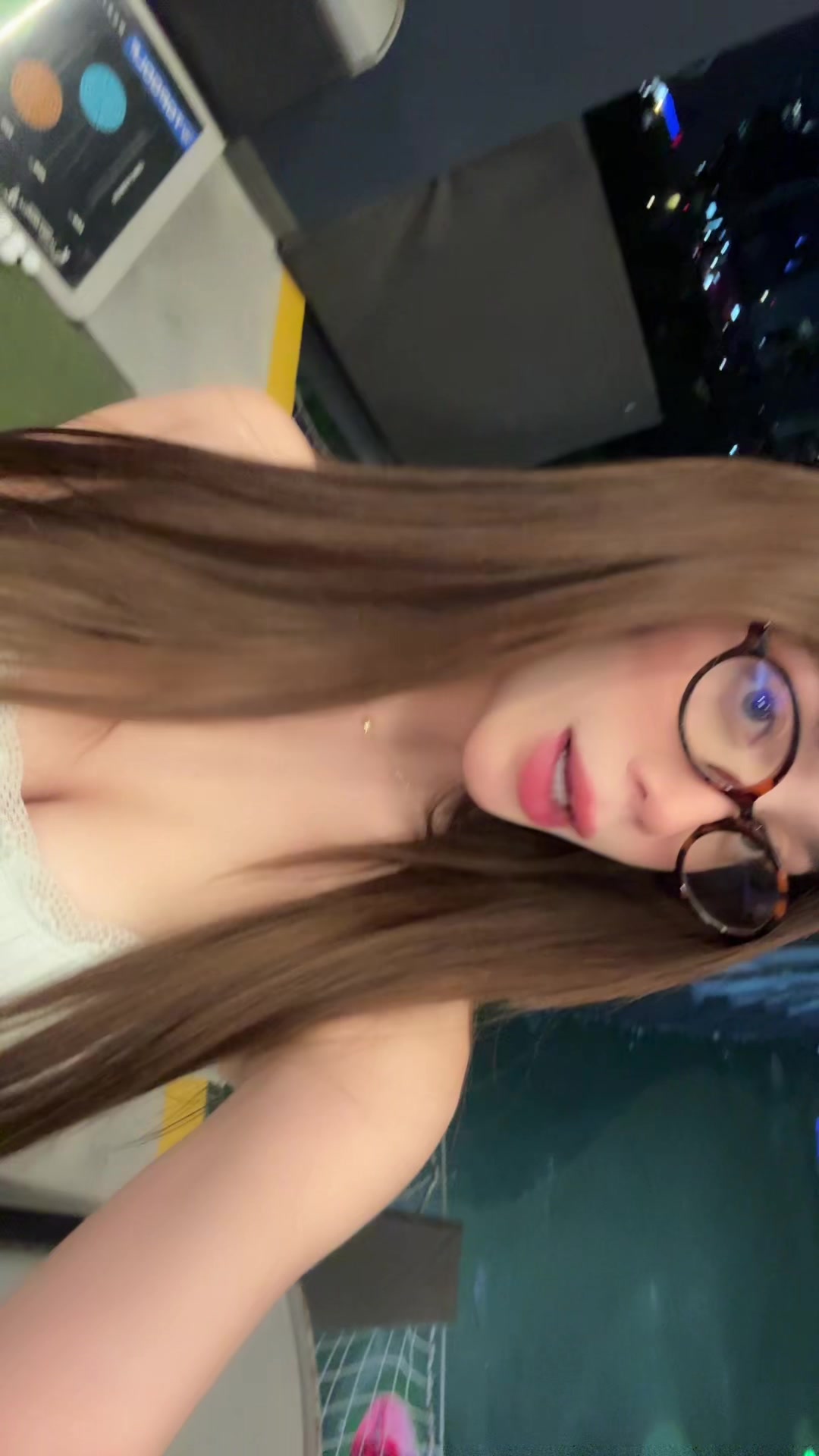 Dominik Armenta (@dominikarmentaoficial) - Urlebird