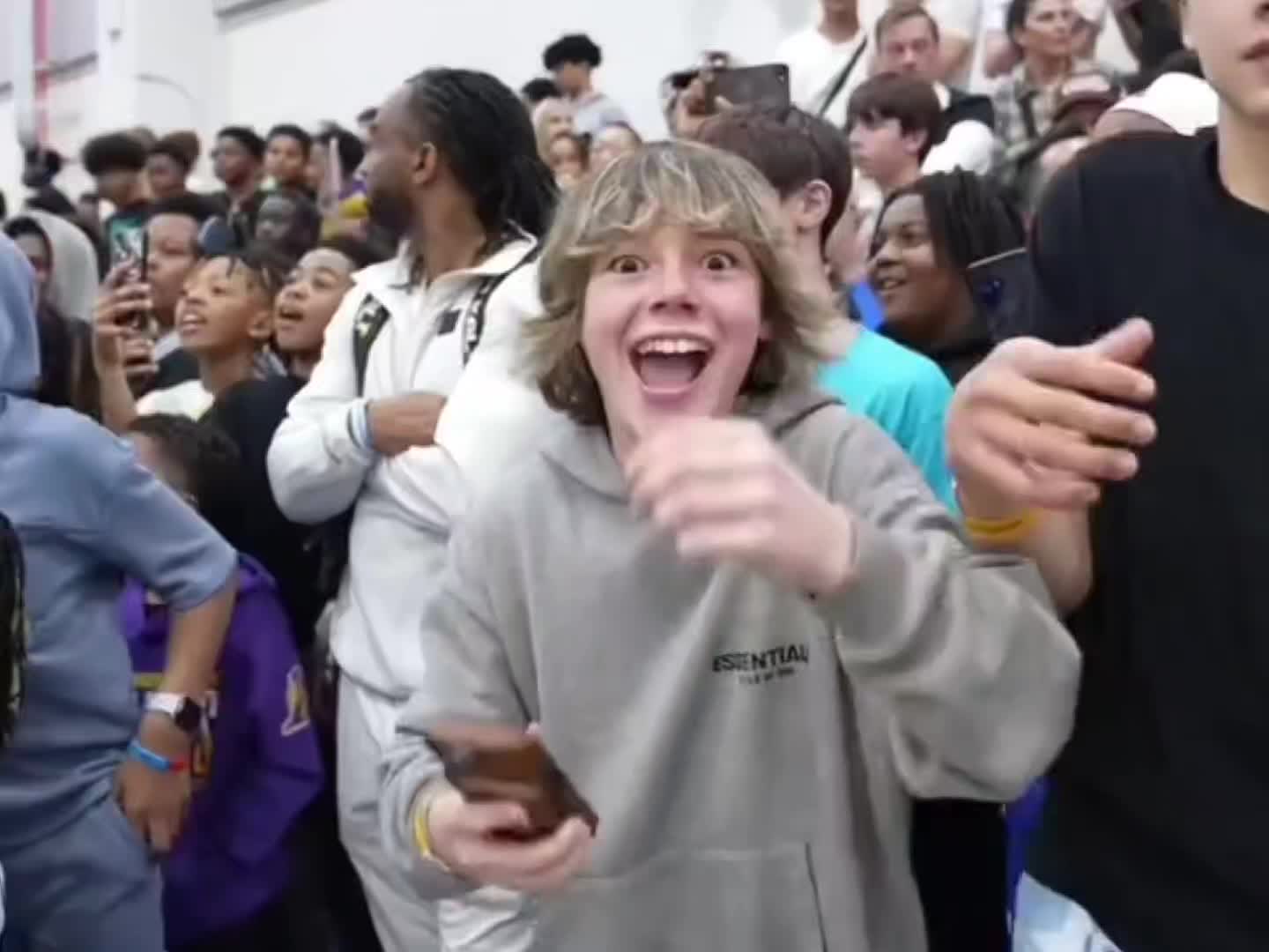 Boeing 777 - Analog Horror Funk #67 | captzachrpvm (@captzachrpvm.real)