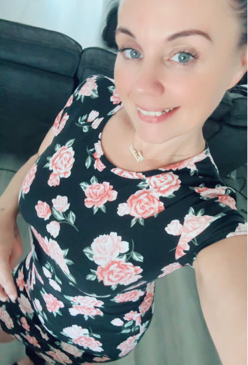 Lady Marie (@lady.marie57) - Urlebird