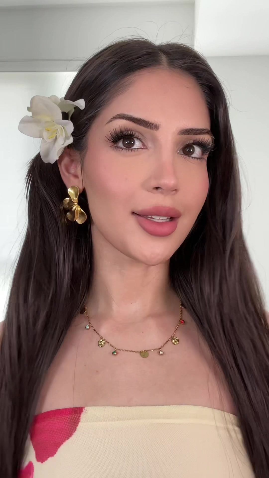 106.6K hearts, 4.67K | Elowen Clown (@elowen.fawn)