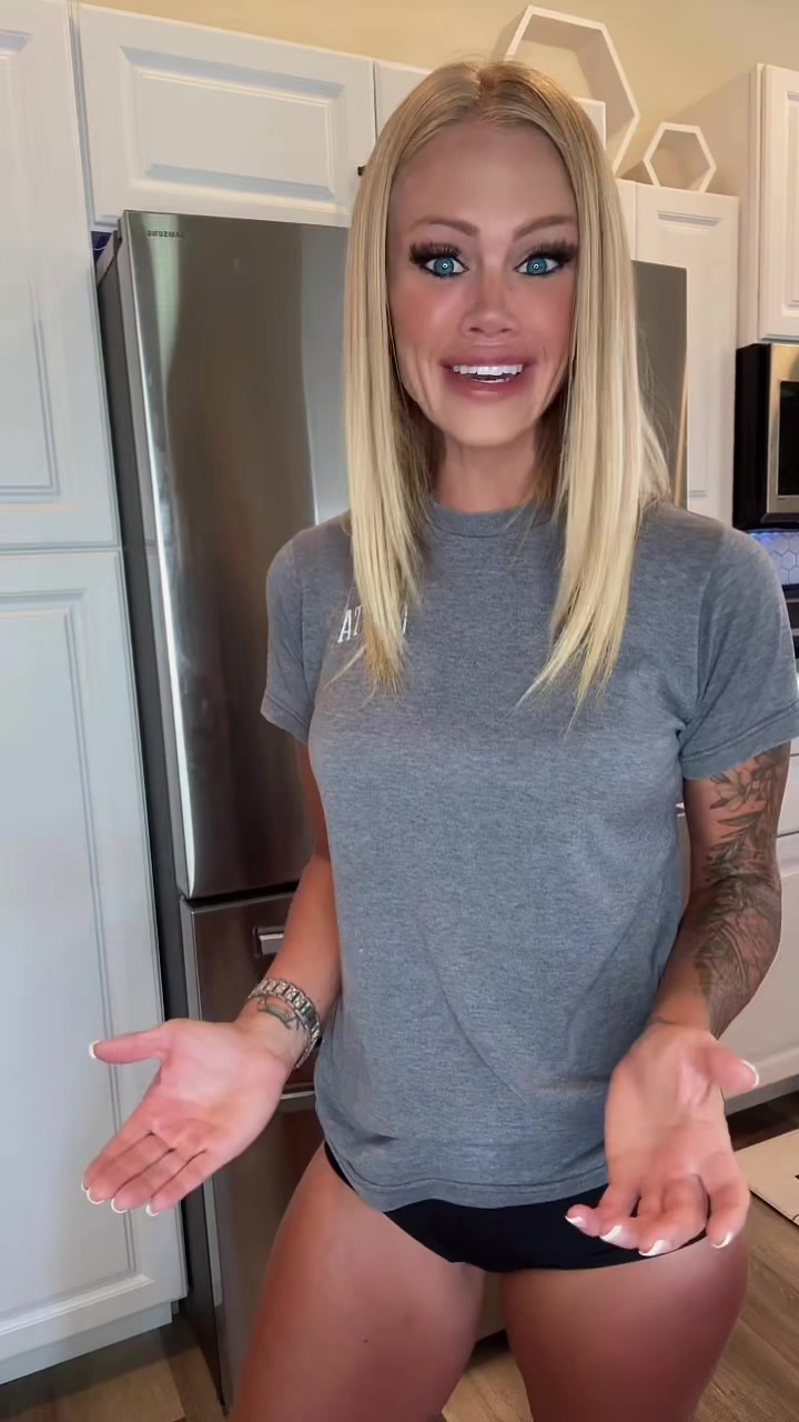 sapphire.onlyy (@sapphire.onlyy) - Urlebird