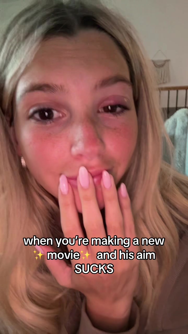 Emily Trapp (@emilytrappxo) - Urlebird