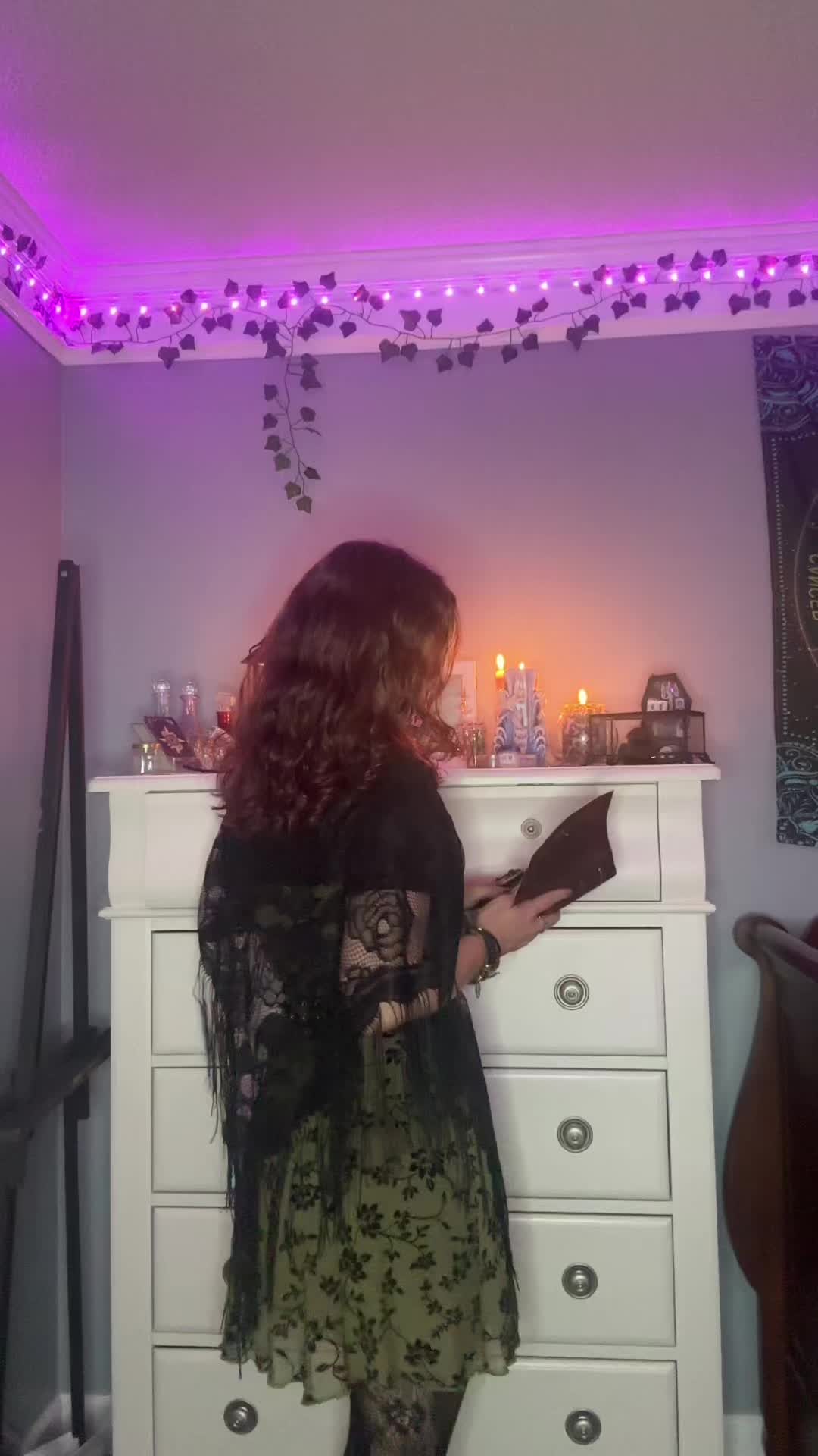 i gotta follow my parents footsteps | itzelsclip (@itzelsclip)