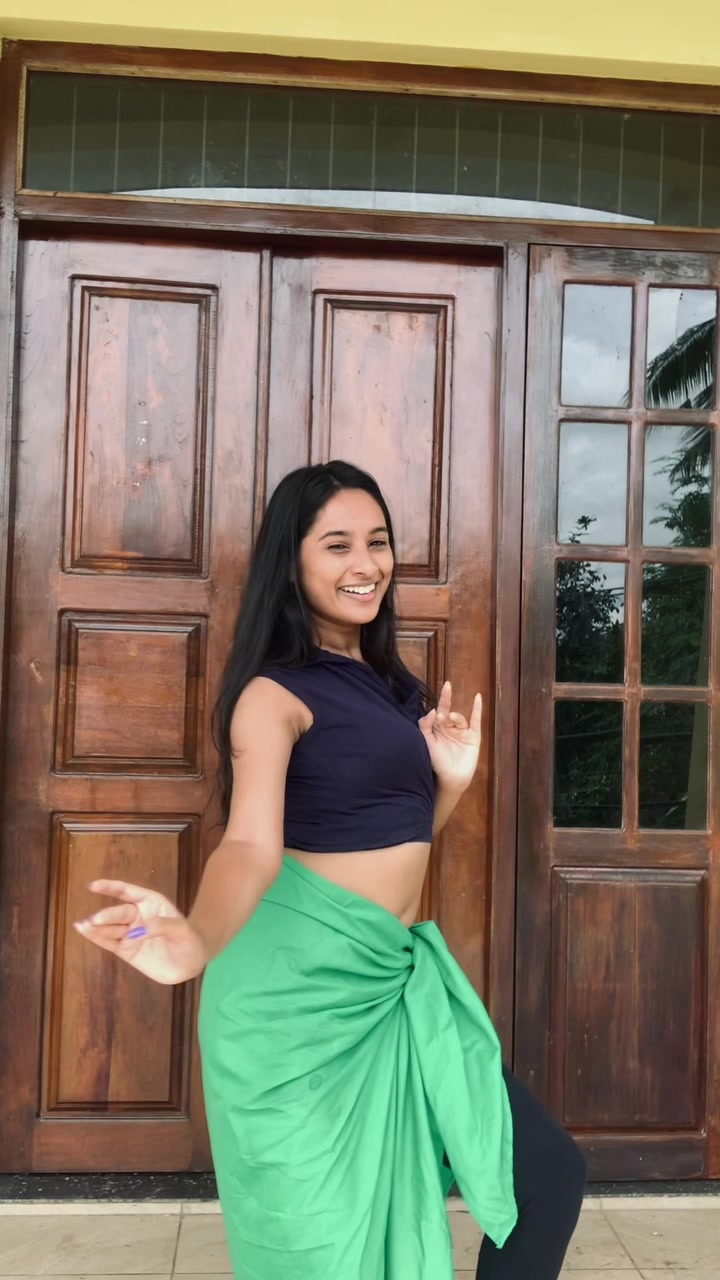 Nethra vihangi (@nethra_vihangii) - Urlebird