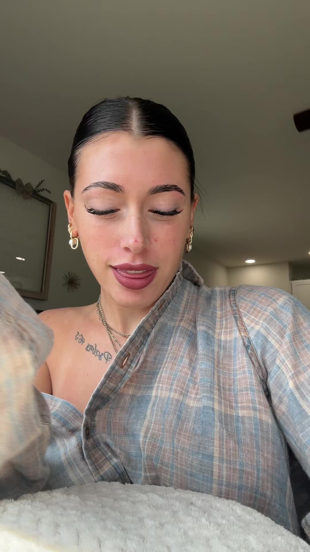 trinidy reel (@trinidyreel17) - Urlebird