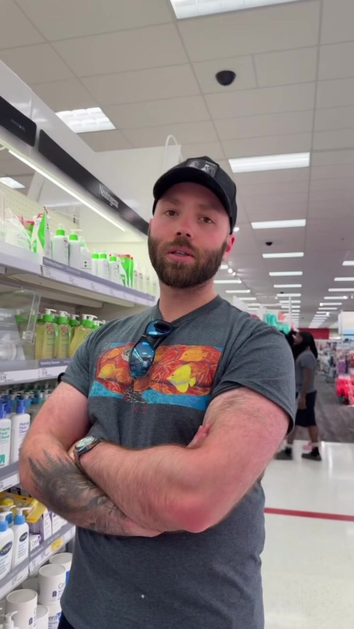 AnnaG (@imthe_annag) - Urlebird