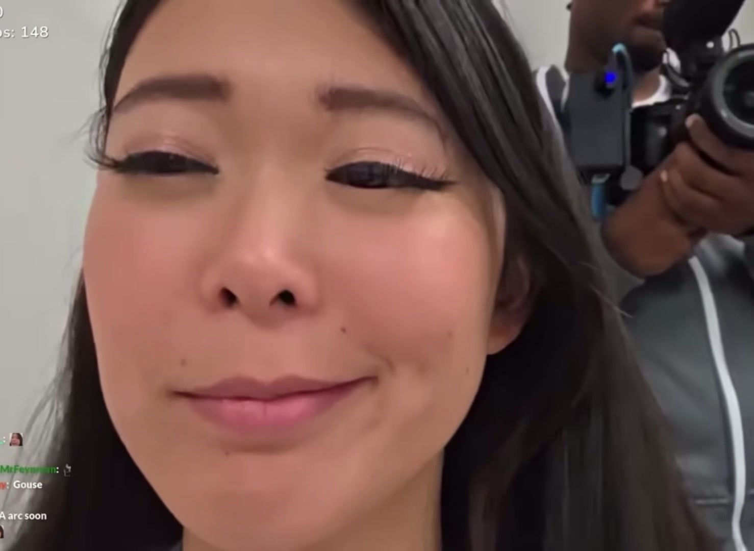 Umm whats the best time of day to post | sunny ray (@cyberkitty.xo)