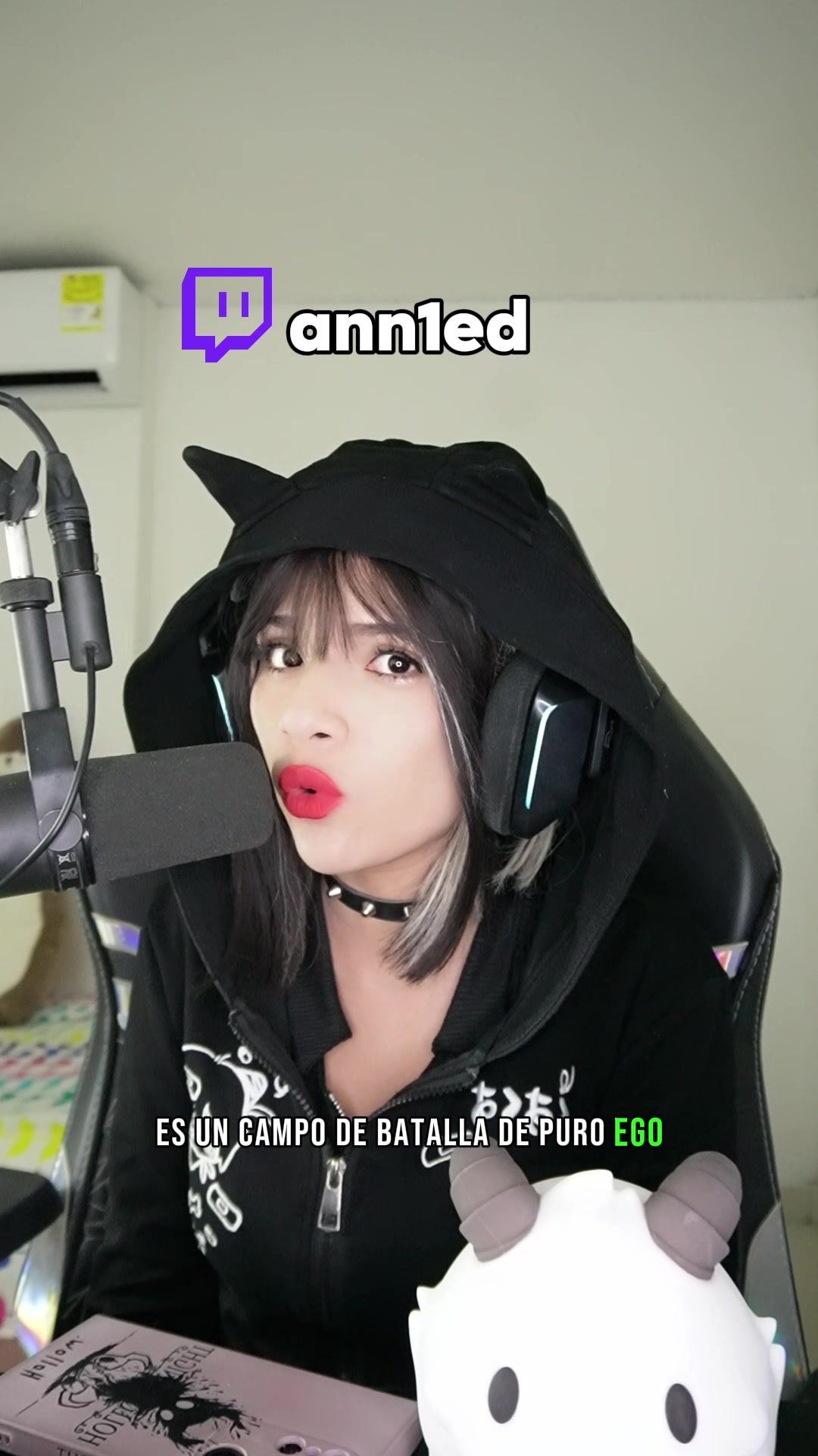 twitch.tv/ann1ed (@anniied) - Urlebird