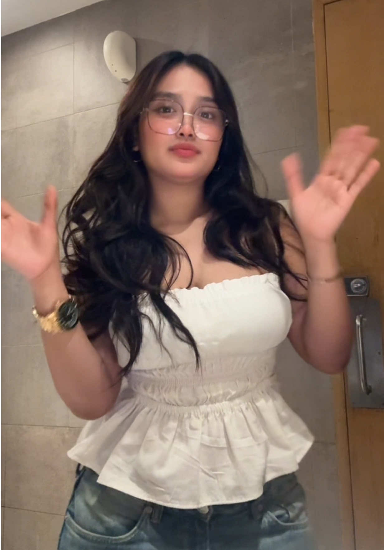 5.5K hearts, 85 shares, 38 | Ms.kitty (@ms.kittyyyy)